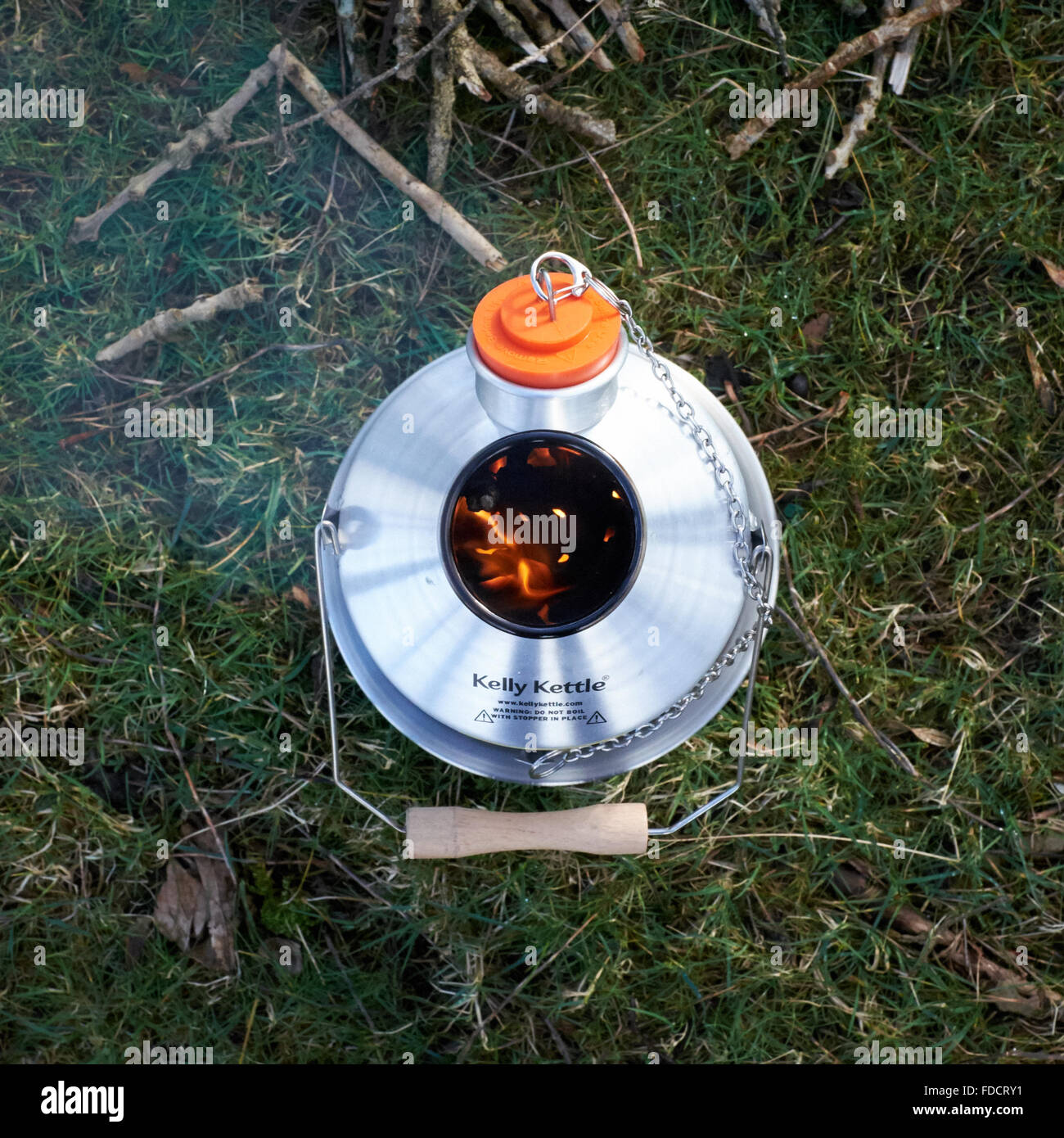Kelly_kettle hi-res stock photography and images - Alamy