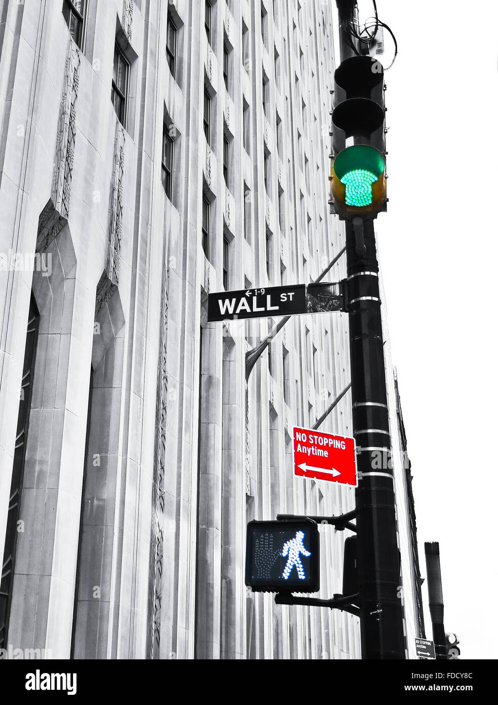 Wall Street road sign and traffic lights Stock Photo - Alamy