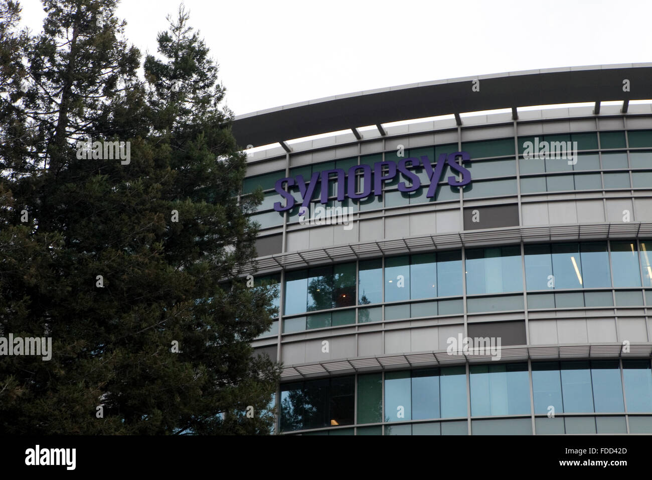 Synopsys hi-res stock photography and images - Alamy