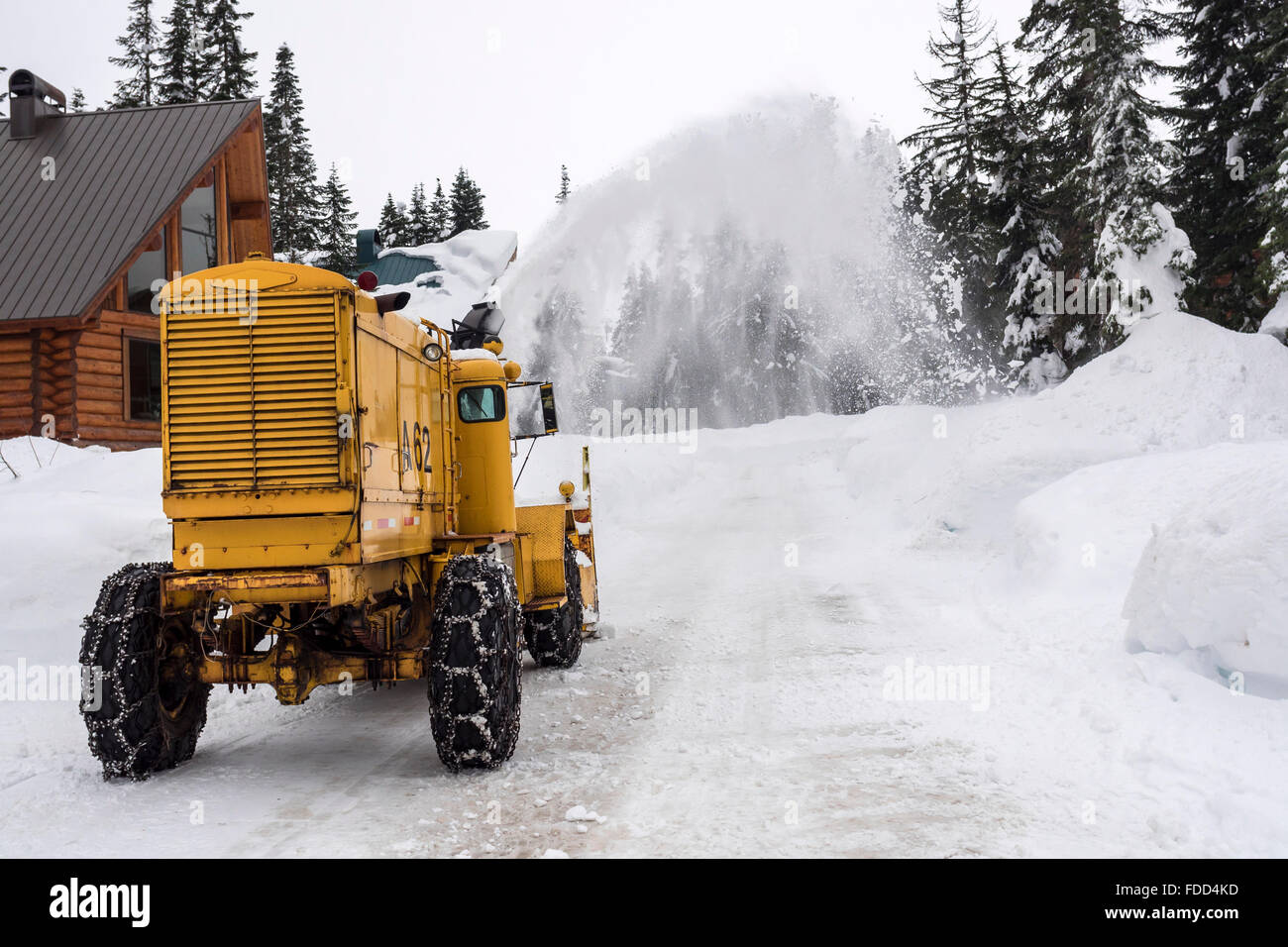 Snow plow plowing highway hi-res stock photography and images - Alamy