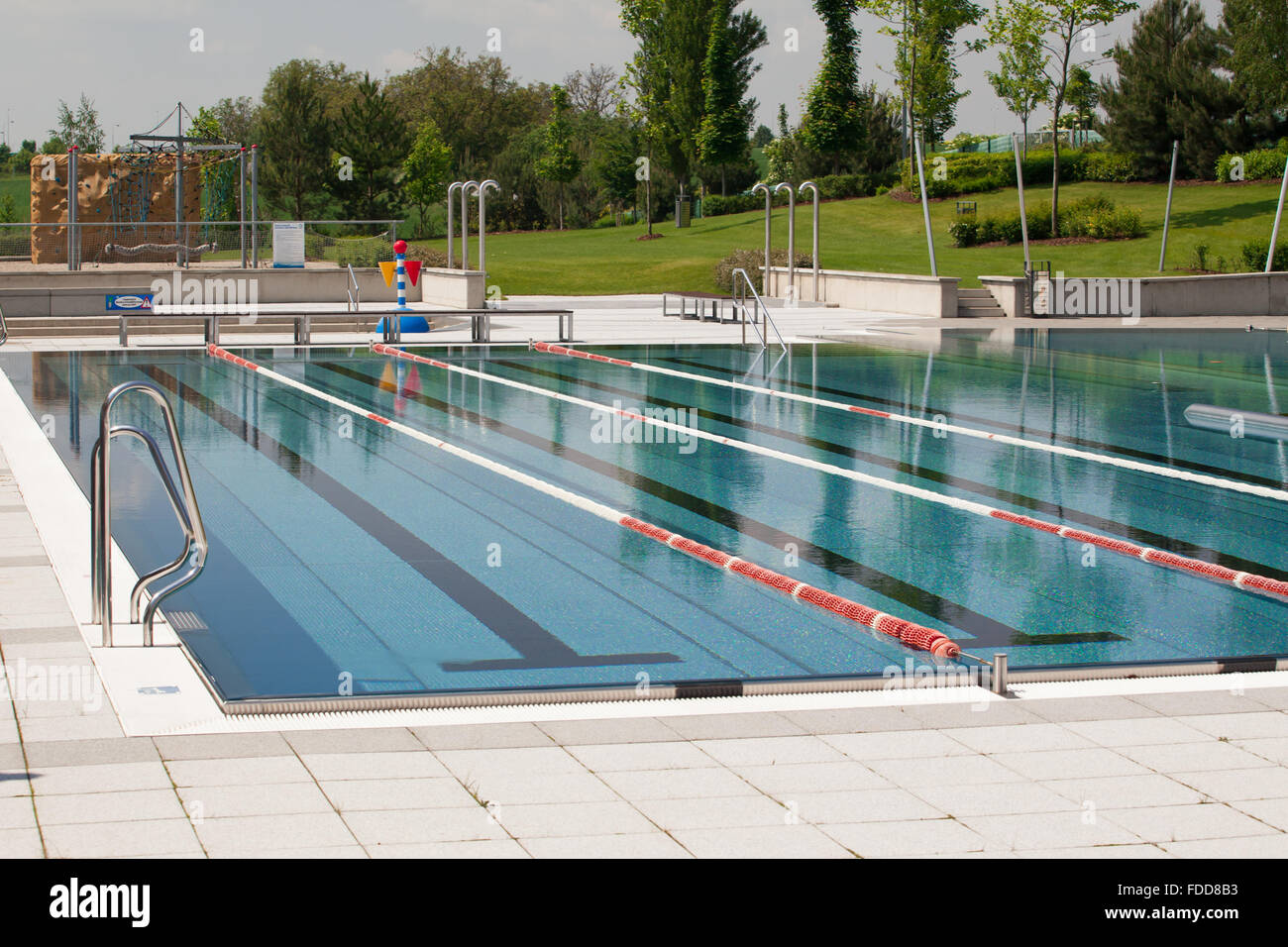 Surface outdoor olympic swimming pool hi-res stock photography and ...