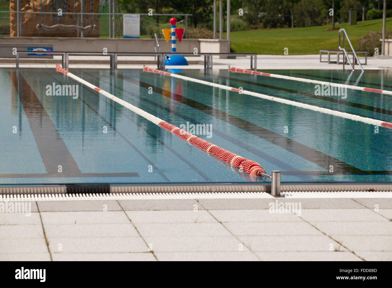 Surface outdoor olympic swimming pool hi-res stock photography and ...