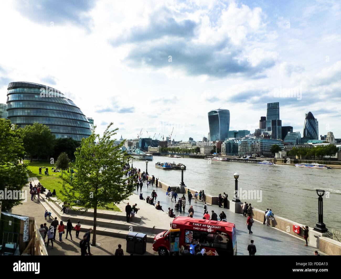 view at thames and city of london england Stock Photo - Alamy