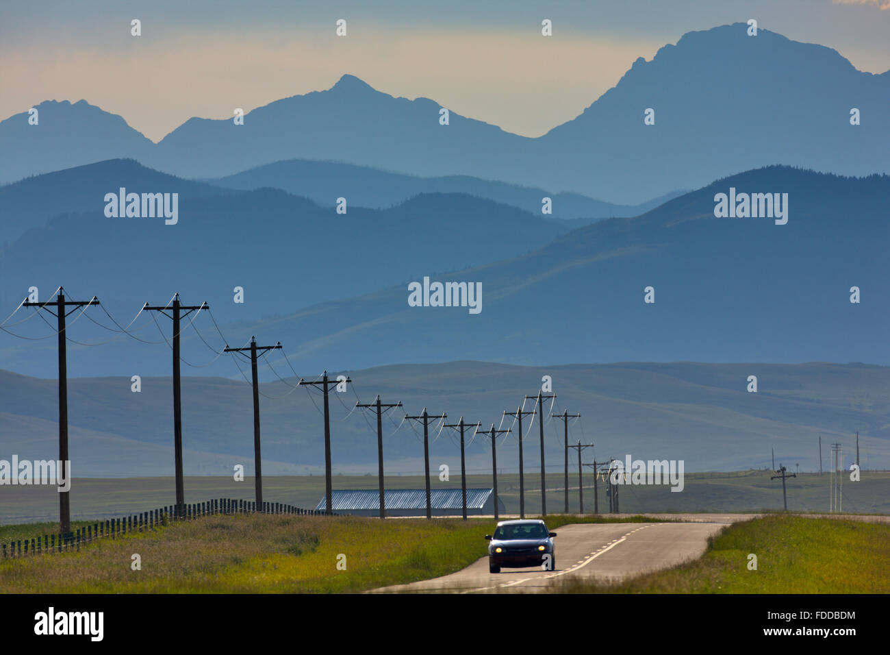 Highway in Southern Alberta, Canada Stock Photo - Alamy