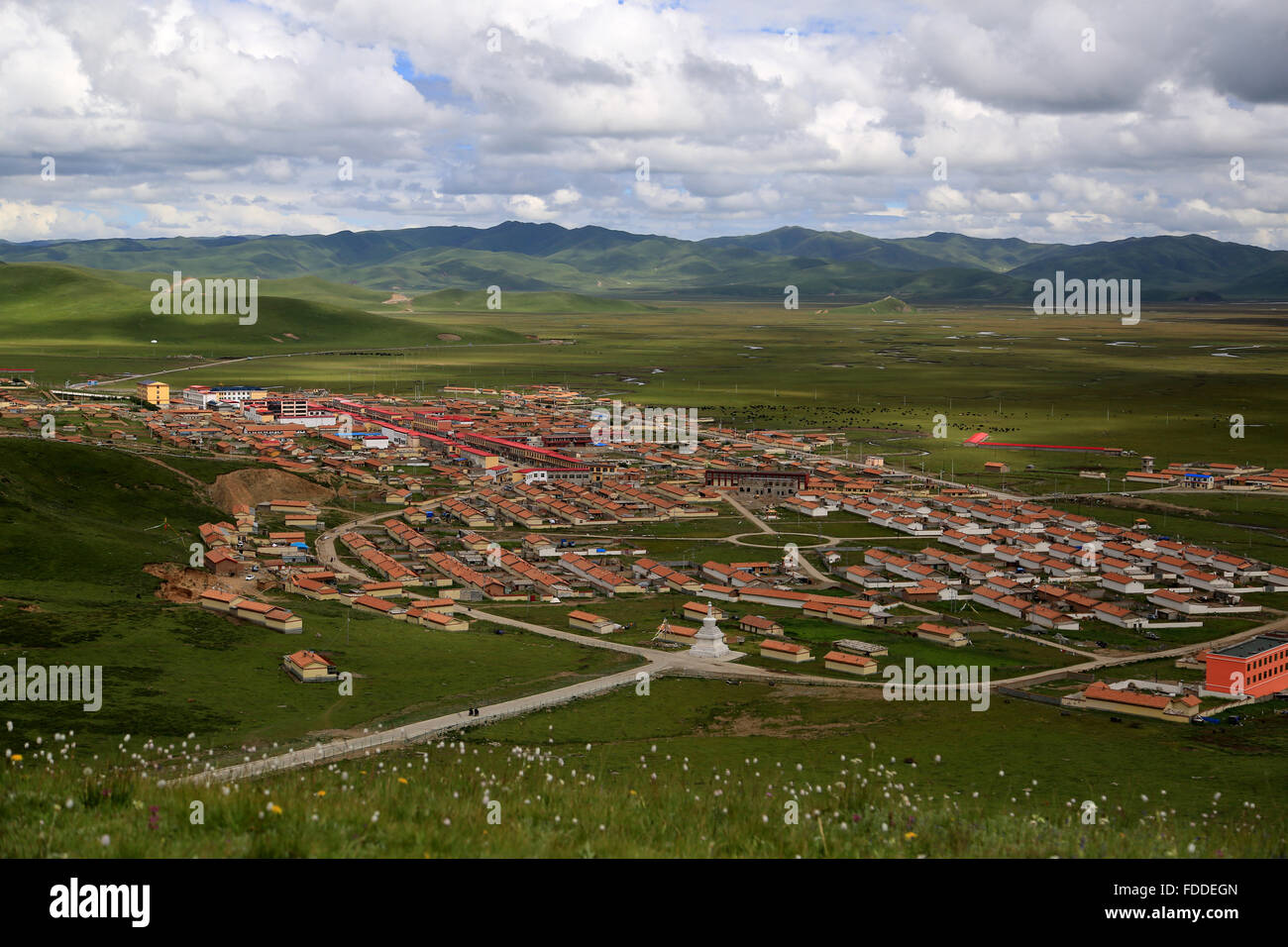 Gansu Province The Monastery of Maqu Wan Cang herders Stock Photo - Alamy