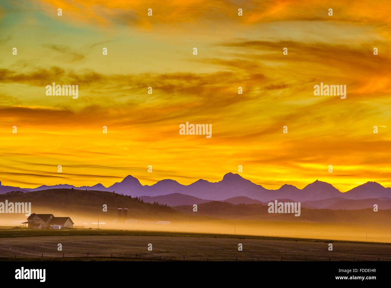 farm house and sunset in Alberta Foothills country Stock Photo - Alamy