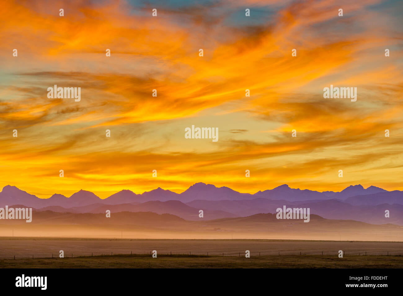Sunset in alberta foothills country hi-res stock photography and images ...