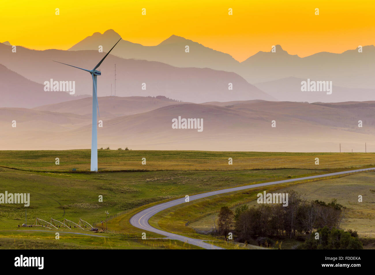 Alberta prairies windmill hi-res stock photography and images - Alamy
