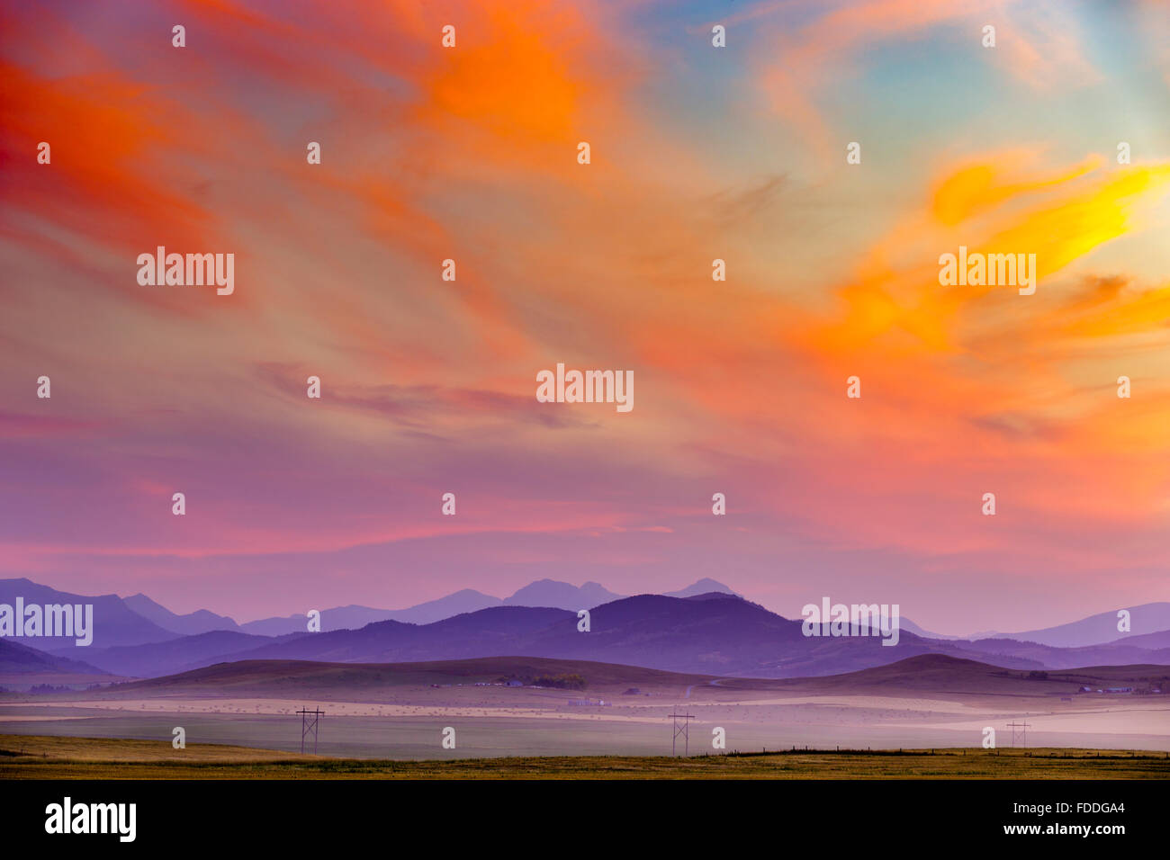 farm and sunset in Alberta Foothills country Stock Photo - Alamy