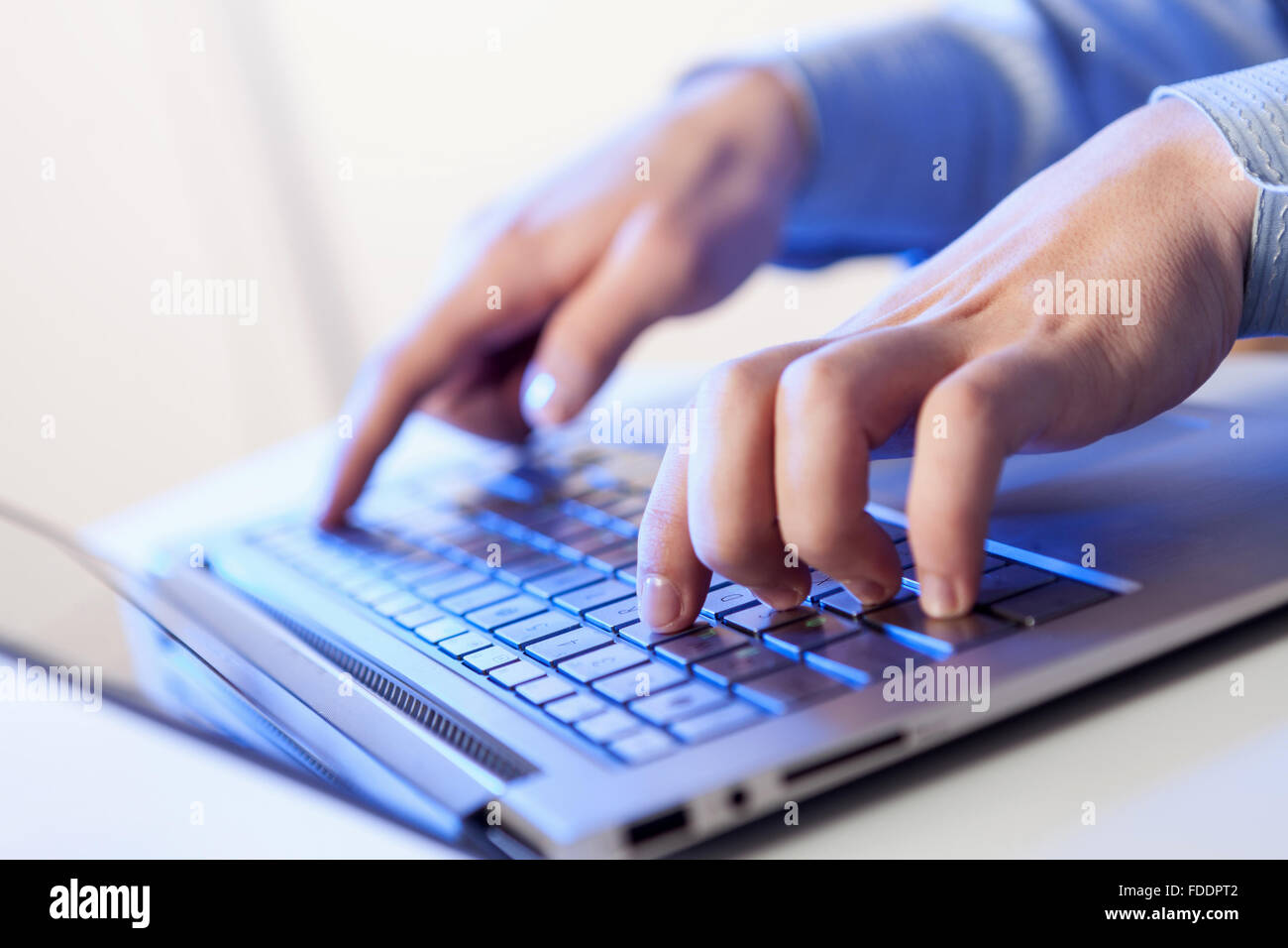 Keyboard backlighting hi-res stock photography and images - Alamy