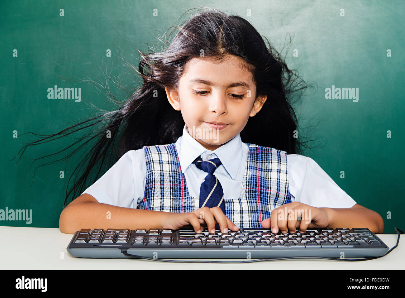 Kid working classroom hi-res stock photography and images - Alamy