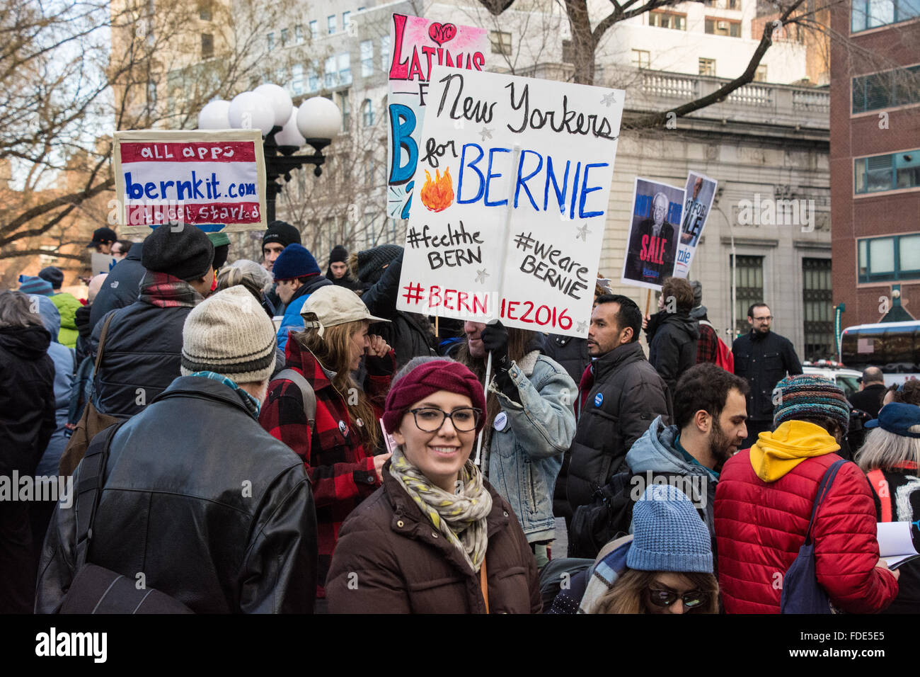 New York City, USA, 30th January 2016. A sign signals support for ...
