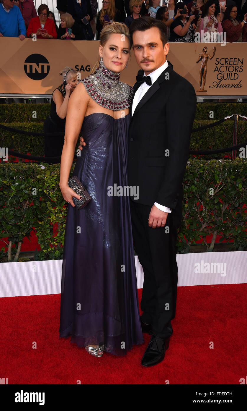 Los Angeles, California, USA. 30th Jan, 2016. Aimee Mullins & Rupert ...