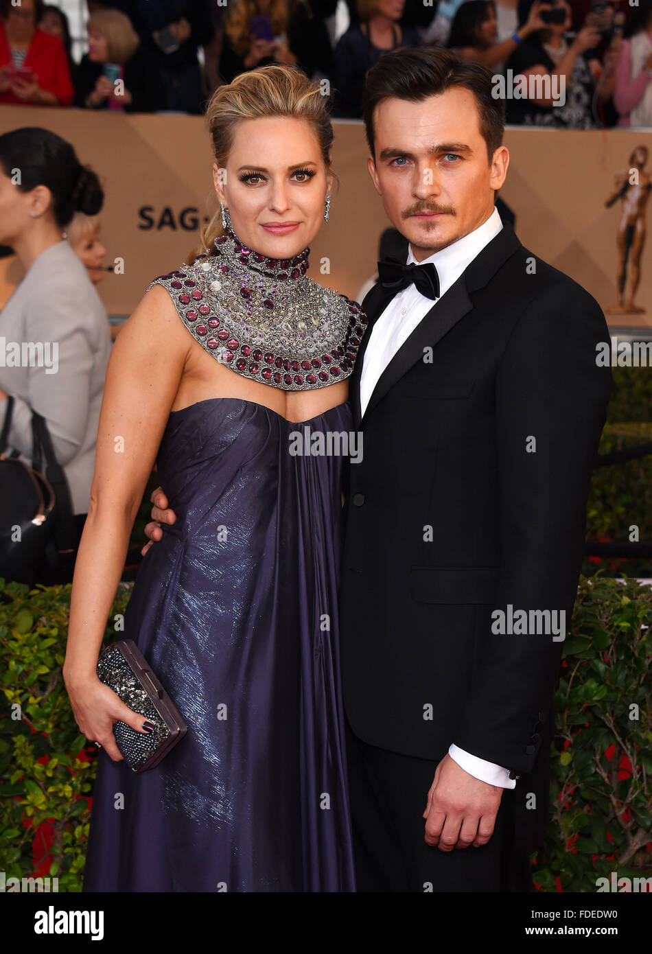 Los Angeles, California, USA. 30th Jan, 2016. Aimee Mullins & Rupert ...