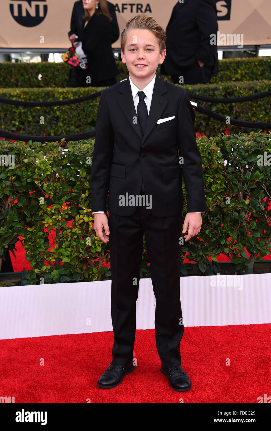 Los Angeles, California, USA. 30th Jan, 2016. Mason Vale Cotton arrives ...