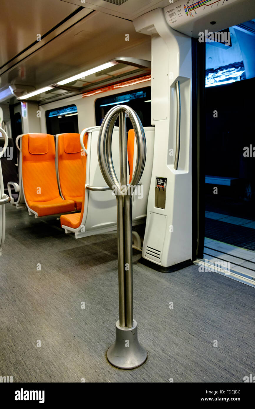 Metro carriage hi-res stock photography and images - Alamy