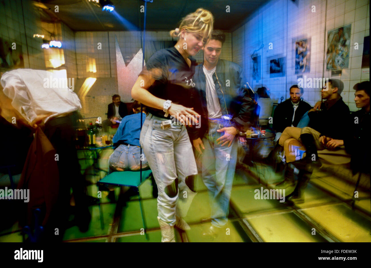 Paris 1990s High Resolution Stock Photography and Images - Alamy