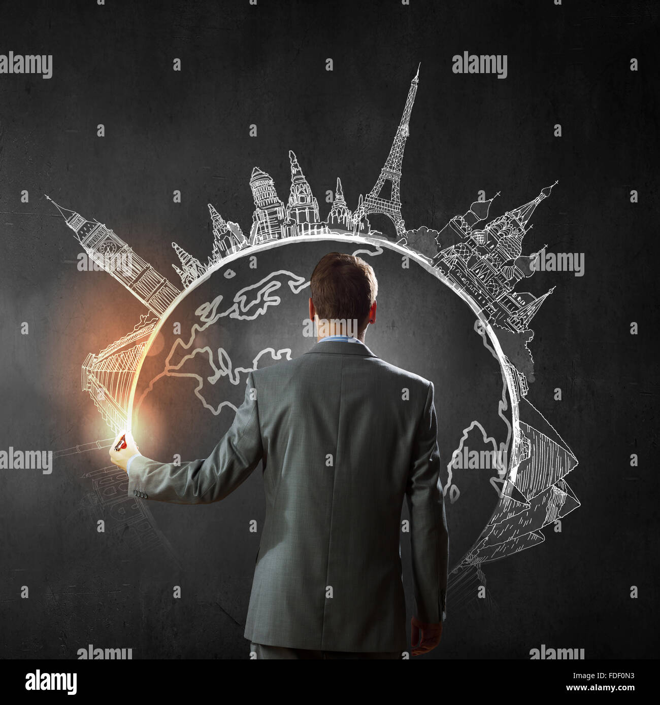 Drawing around hand chalk hi-res stock photography and images - Alamy