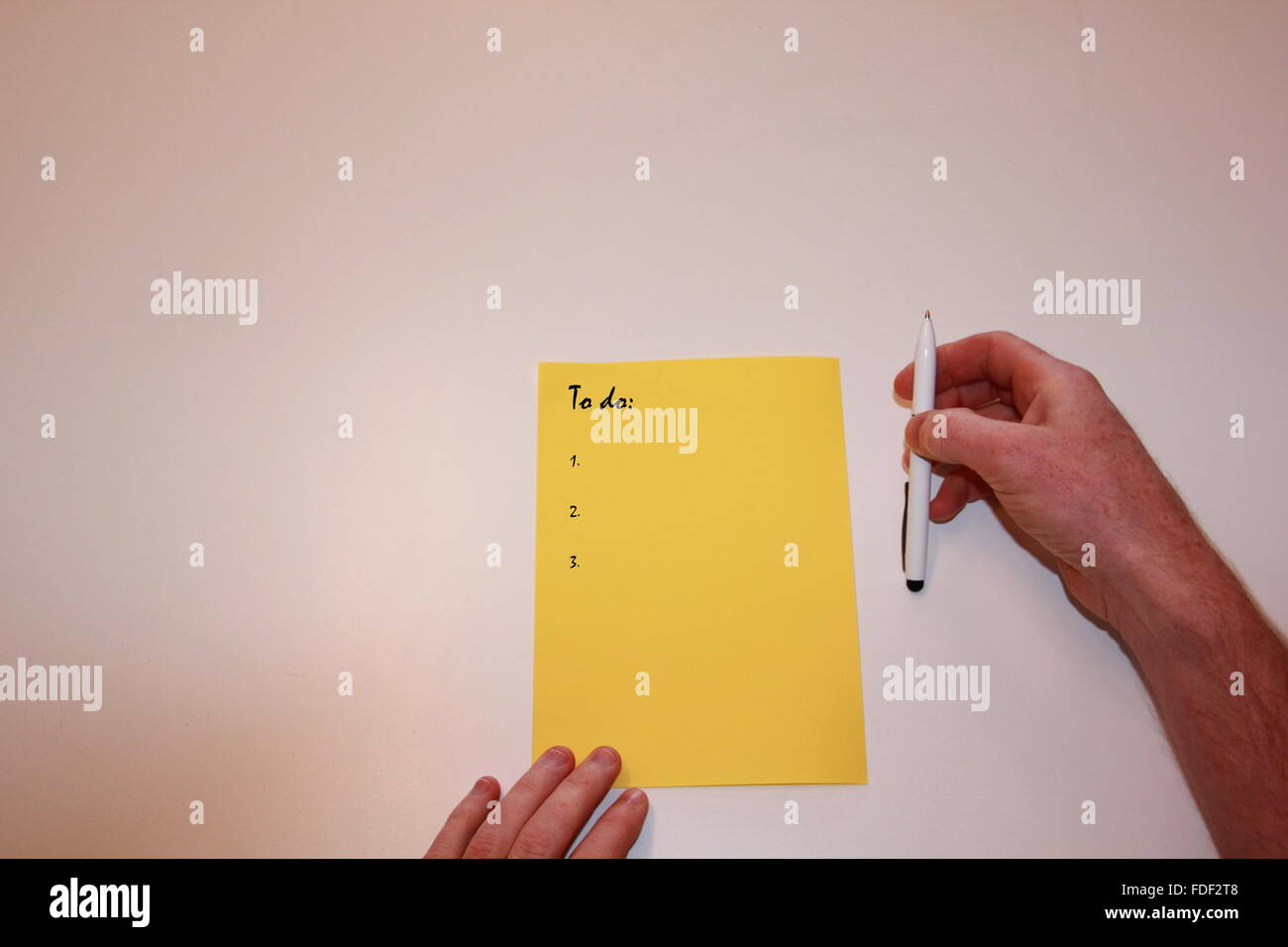 Checklist page hi-res stock photography and images - Alamy