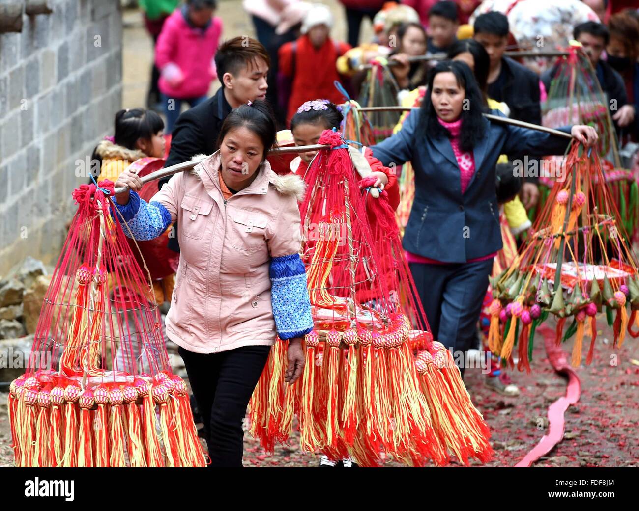 Hechi, China's Guangxi Zhuang Autonomous Region. 26th Jan, 2016. Local ...