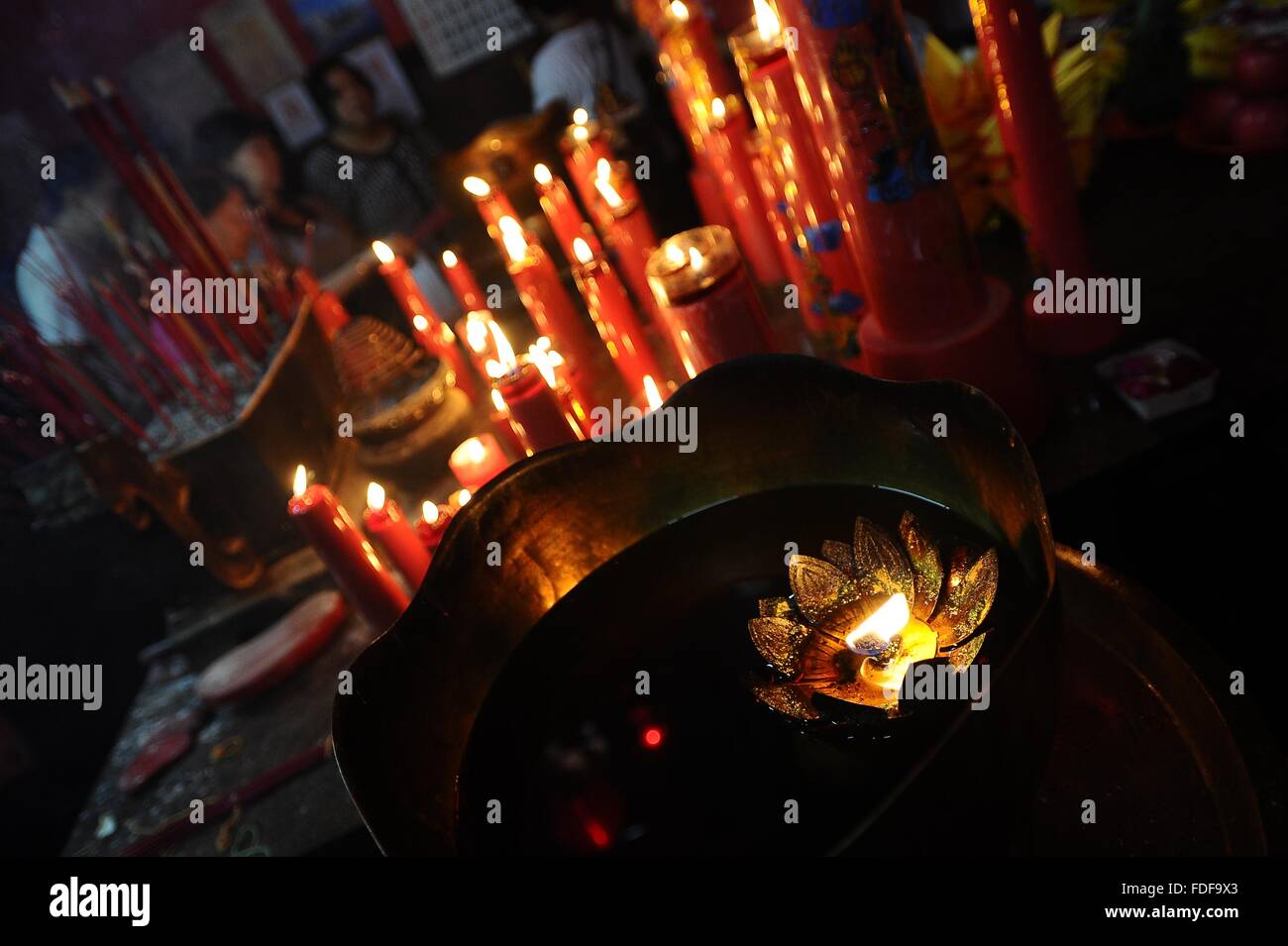 Monkey rituals hi-res stock photography and images - Alamy