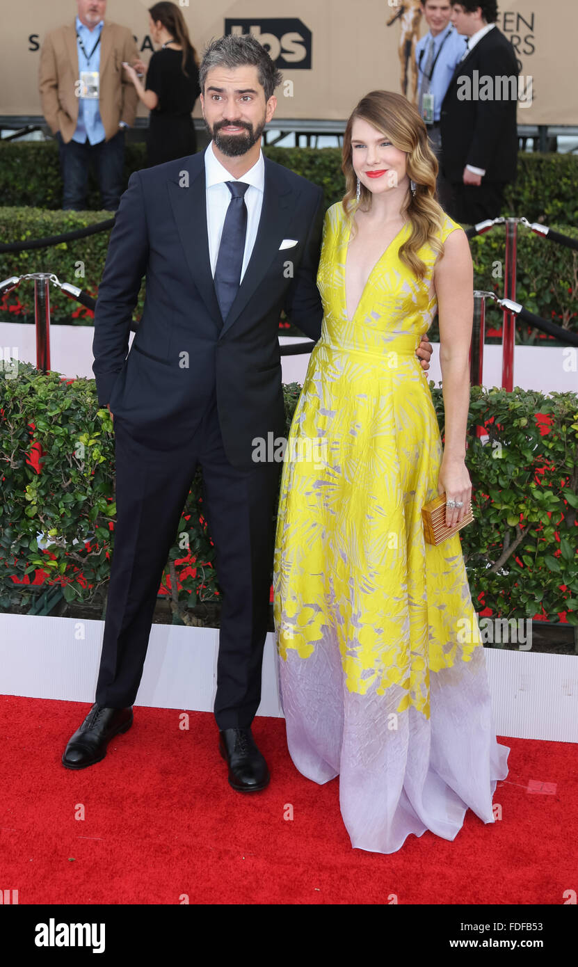 Actors Hamish Linklater And Lily Rabe Attend The 22nd Annual Screen Actors Guild Awards Sag