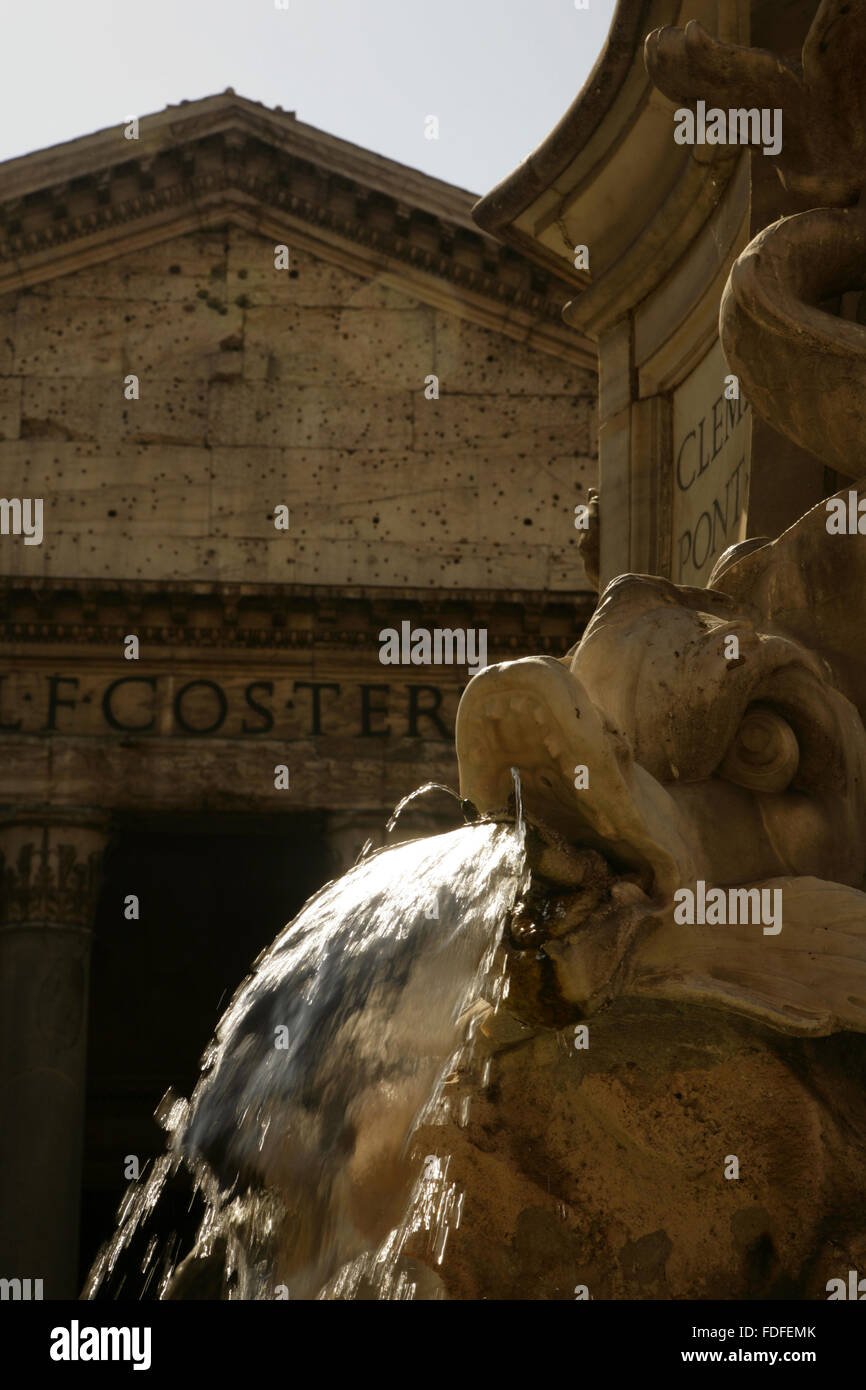 Fontana del Pantheon or the Pantheon Fountain, Piazza della Rotonda ...