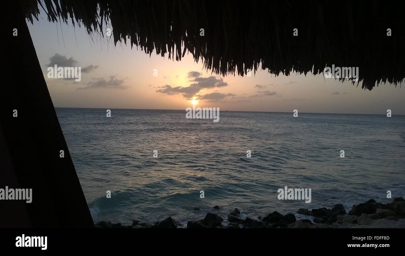 Aruba sunset hi-res stock photography and images - Alamy
