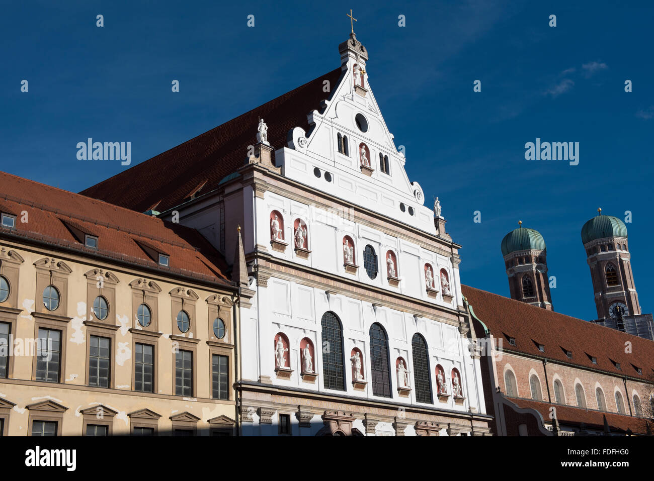 Historic buildings munich germany hi-res stock photography and images ...