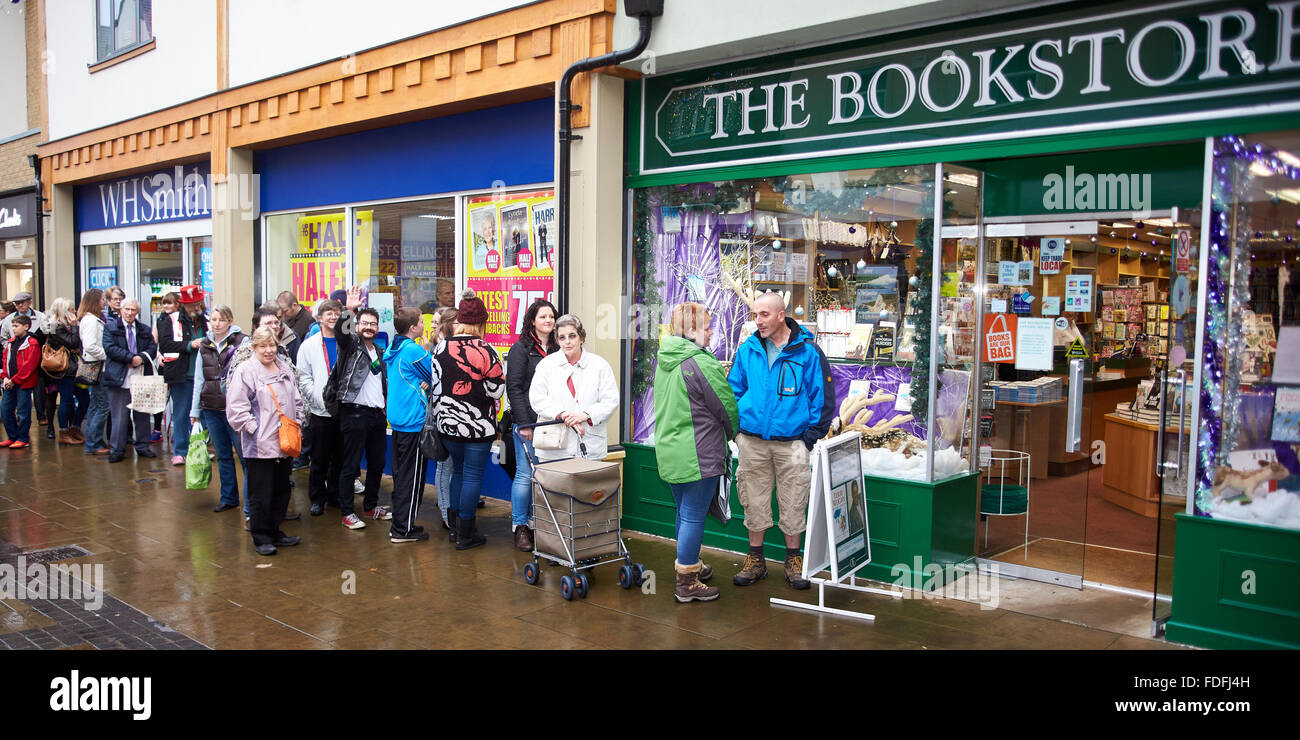 A queue outside The Bookstore in Abingdon ahead of a book signing event ...