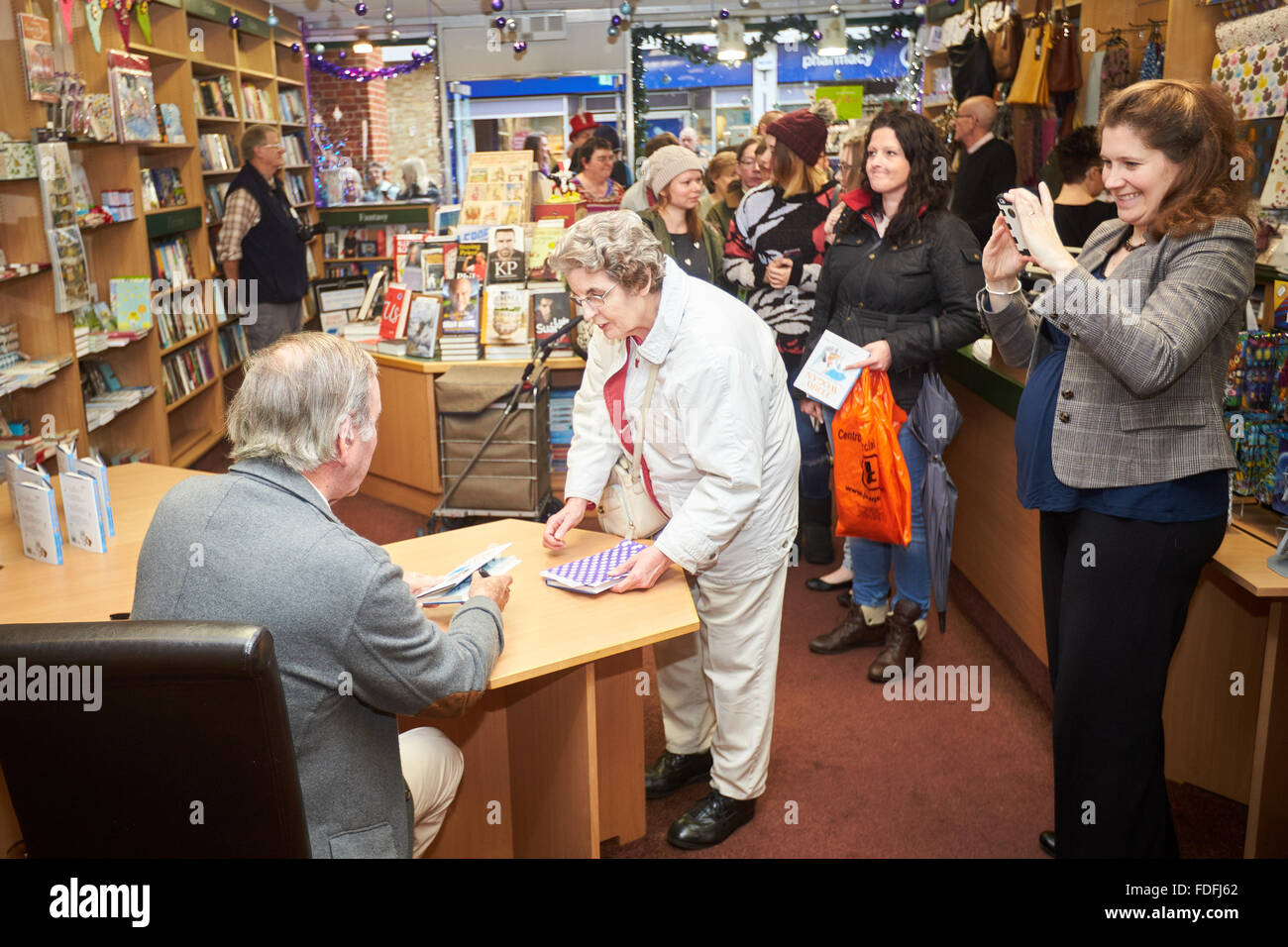 Terry wogan hi-res stock photography and images - Alamy