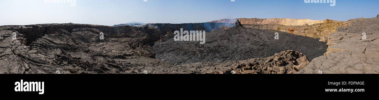 Volcano landforms hi-res stock photography and images - Alamy