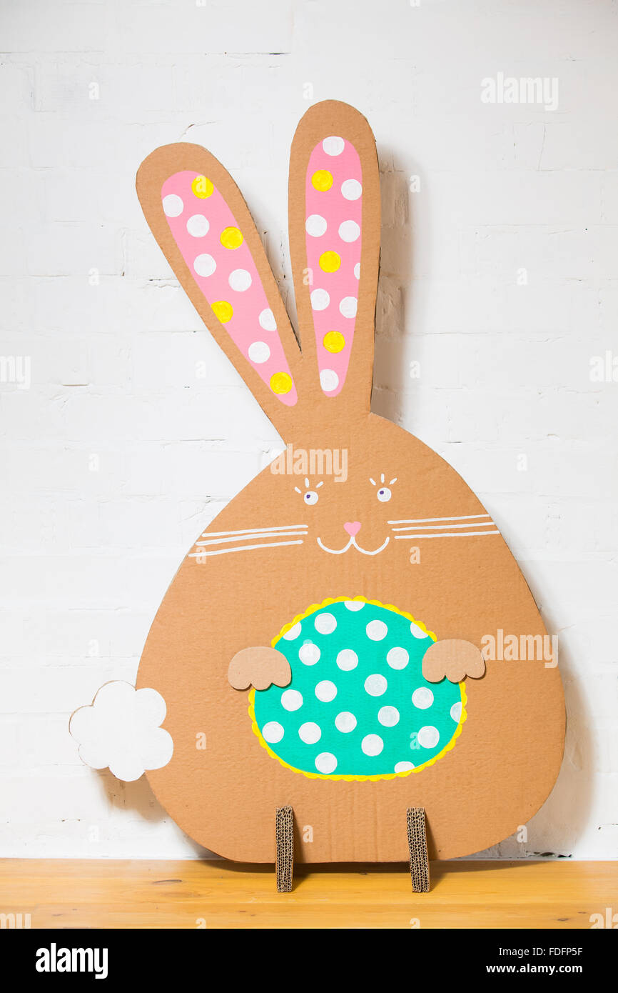 Decoration for Easter. Rabbit of cardboard Stock Photo - Alamy