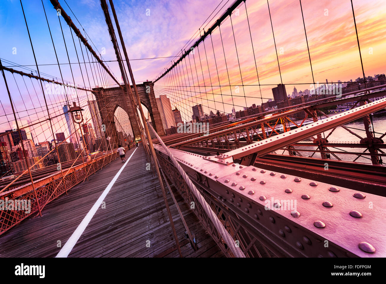 New York City, USA, early in the morning on the famous Brooklyn Bridge ...