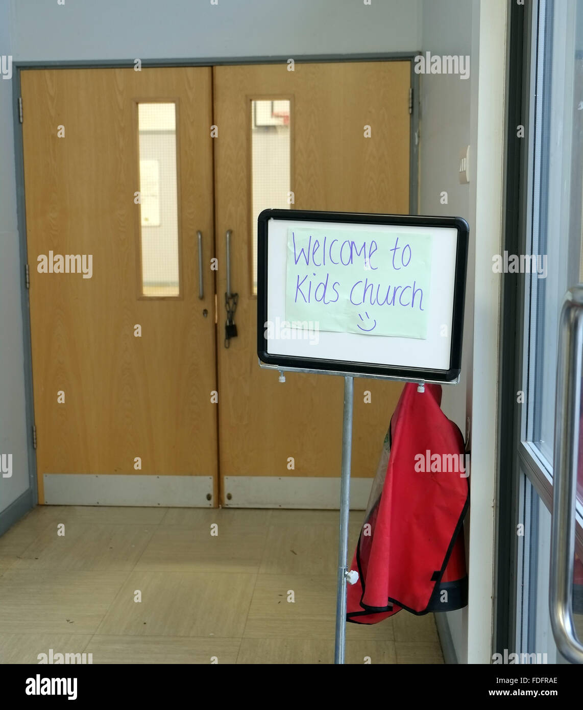 Welcome to church hi-res stock photography and images - Alamy