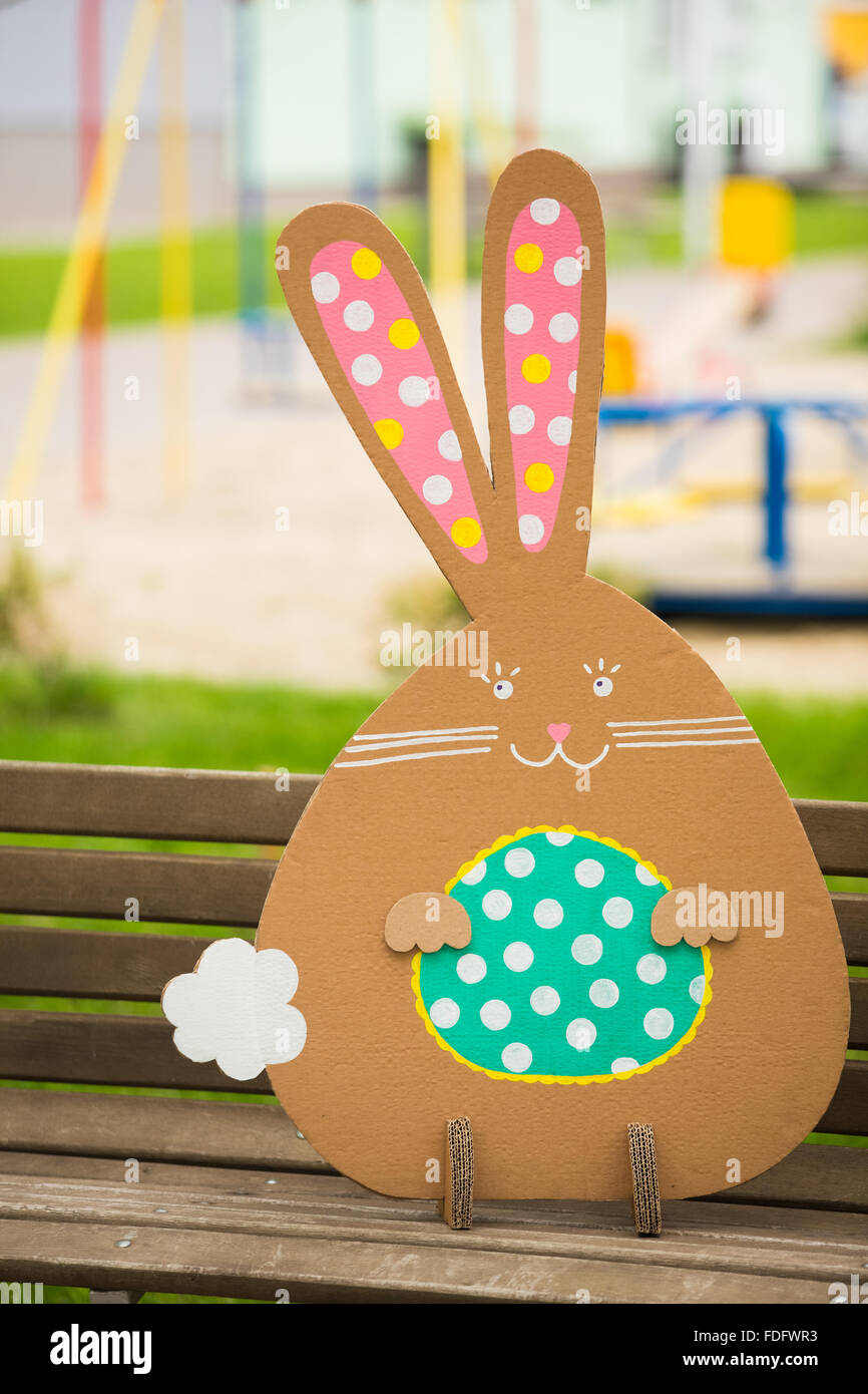 Decoration easter rabbit cardboard hi-res stock photography and images ...