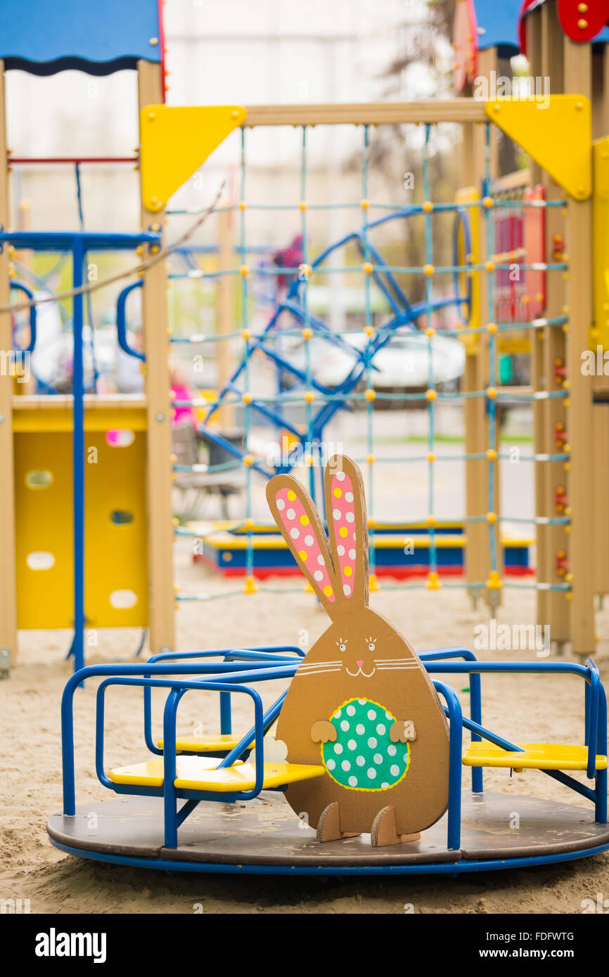 Decoration for Easter. Rabbit of cardboard Stock Photo - Alamy