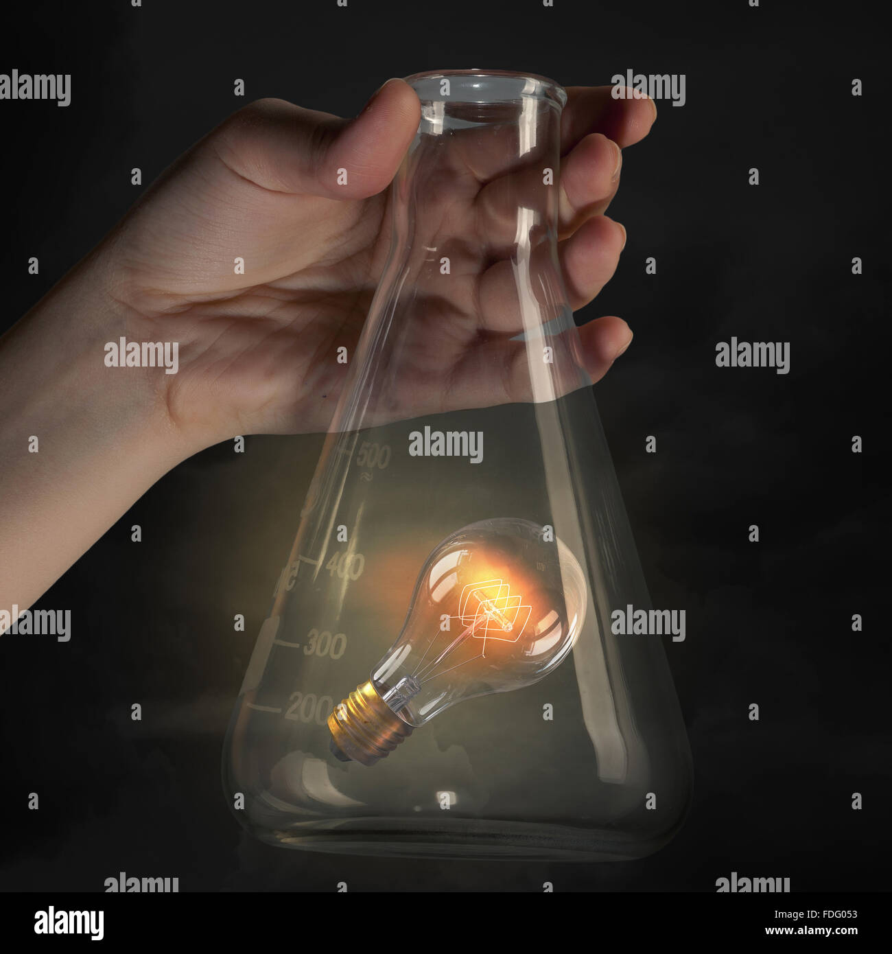 Flask clear liquid inside hi-res stock photography and images - Alamy