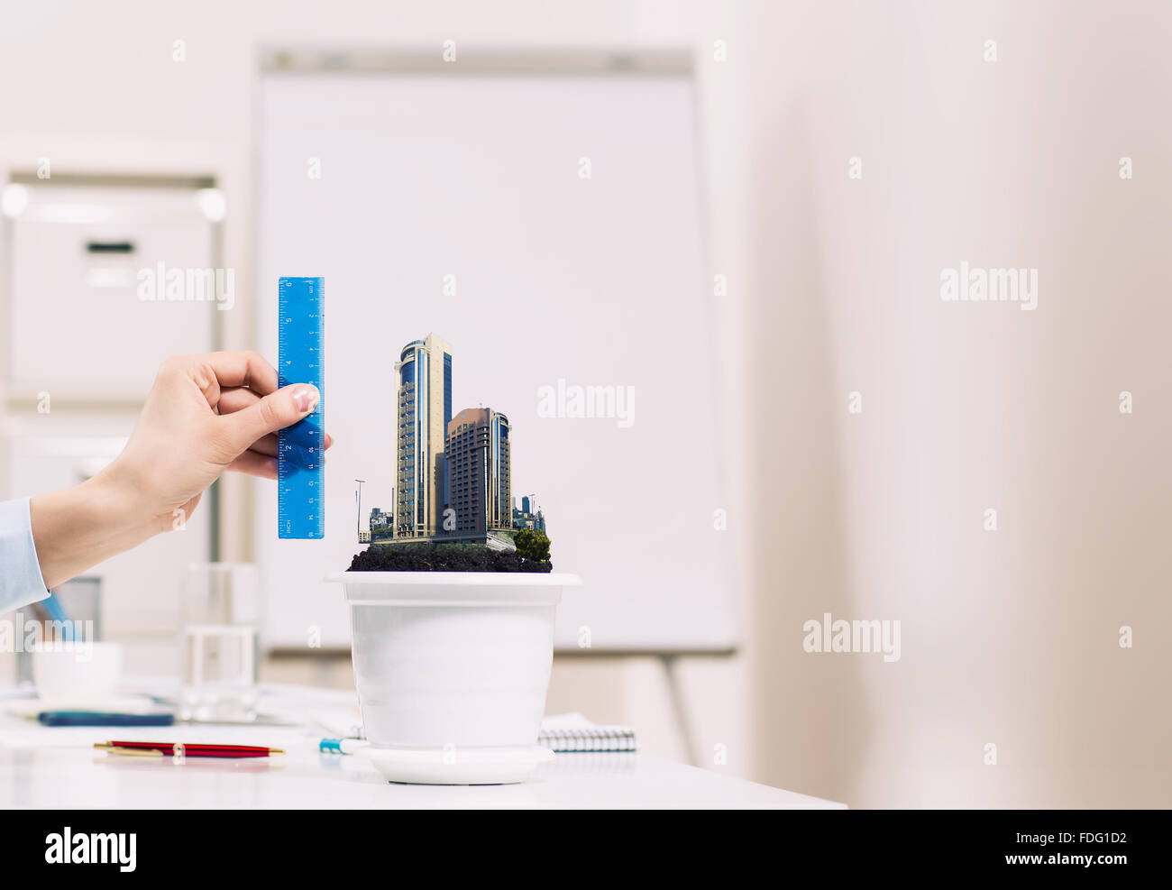 Tower ruler hi-res stock photography and images - Alamy