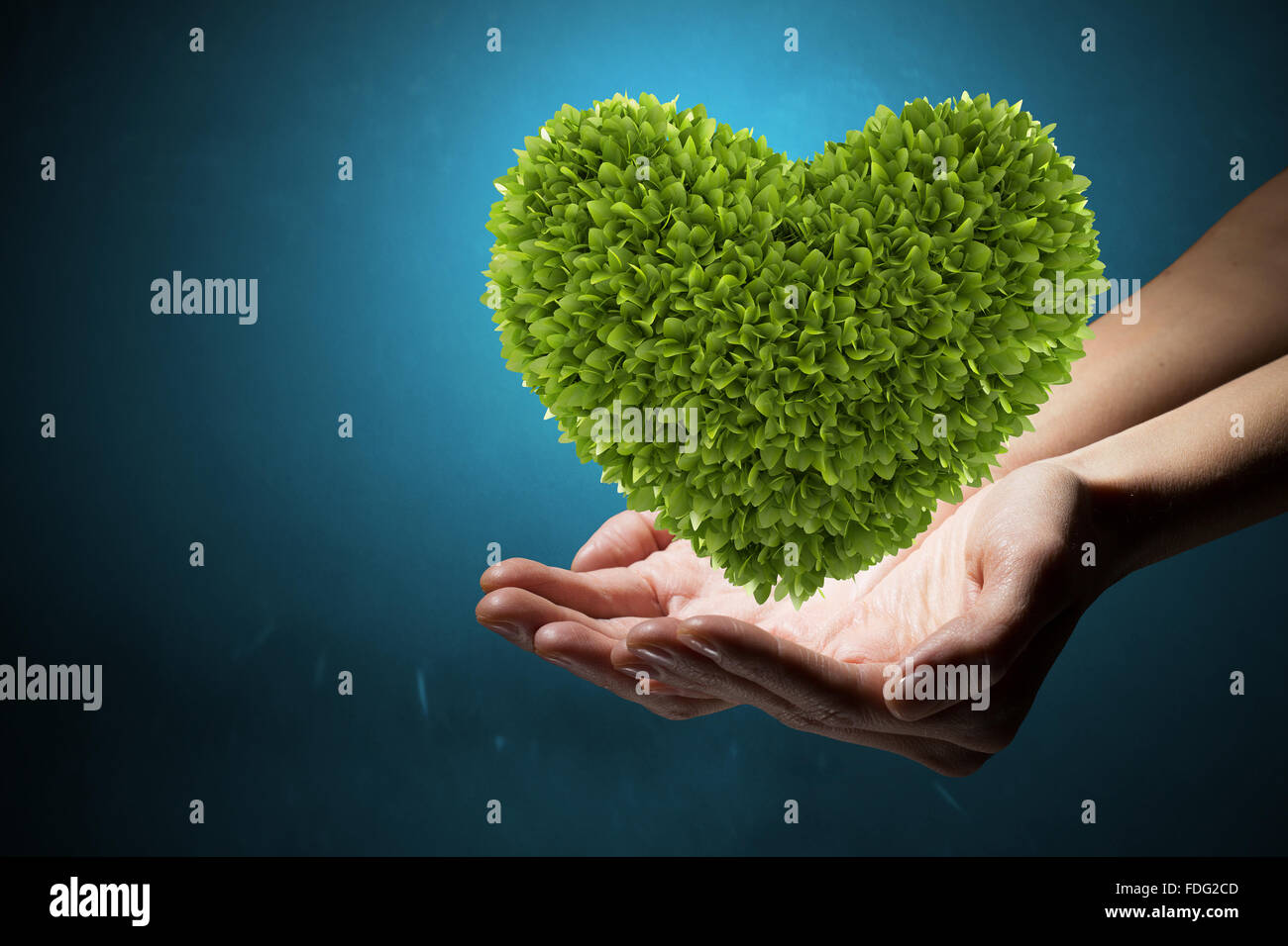 Hand holding question marks in palm on dark background Stock Photo - Alamy