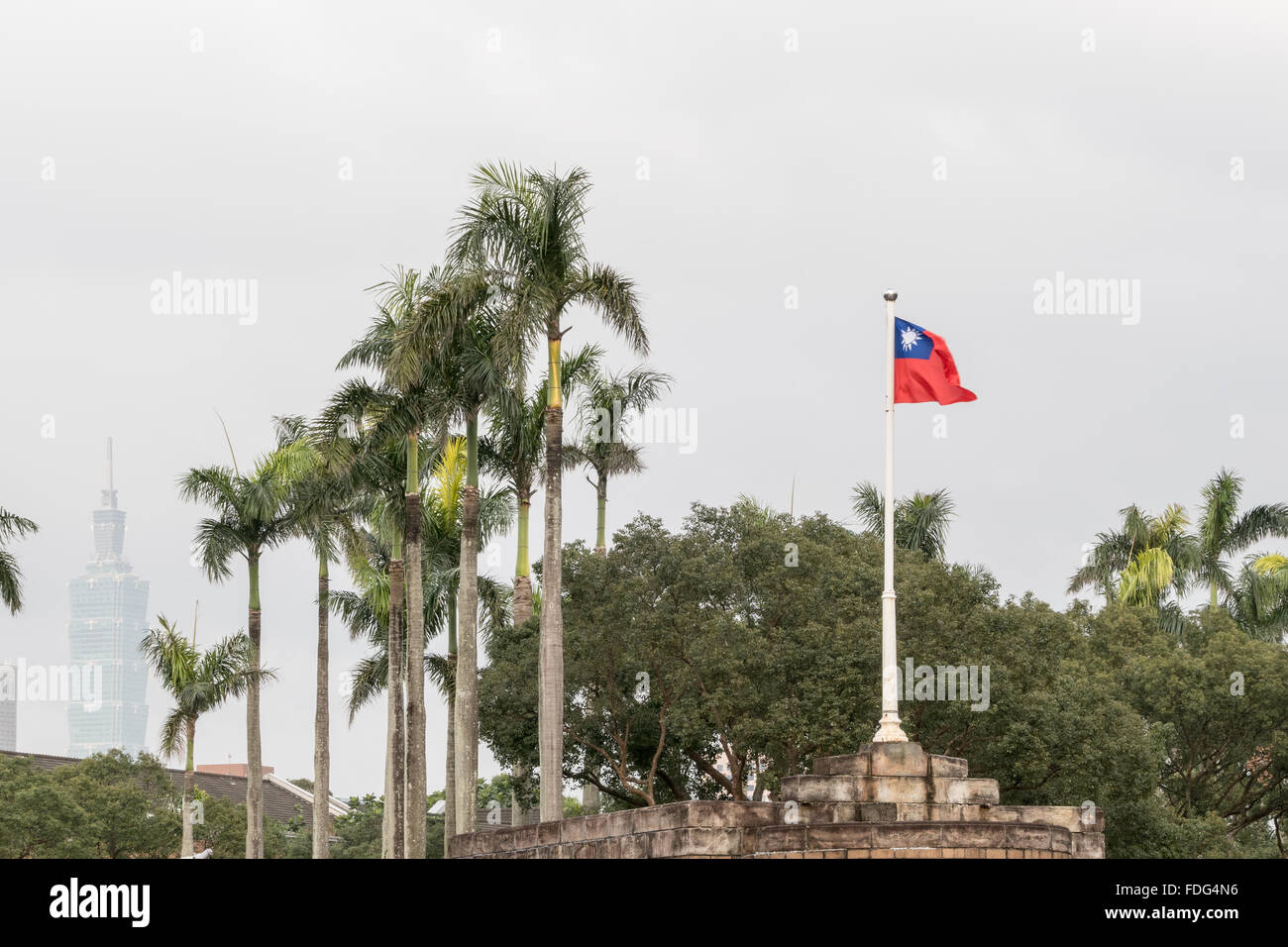 Taipei 101 flag hi-res stock photography and images - Alamy