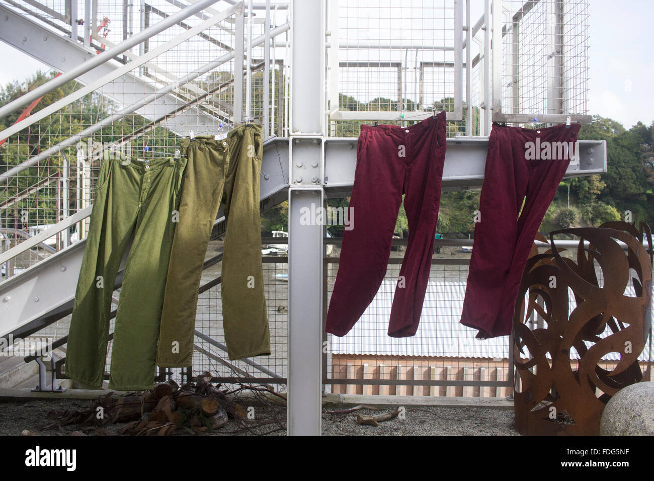 Drying green hi-res stock photography and images - Alamy