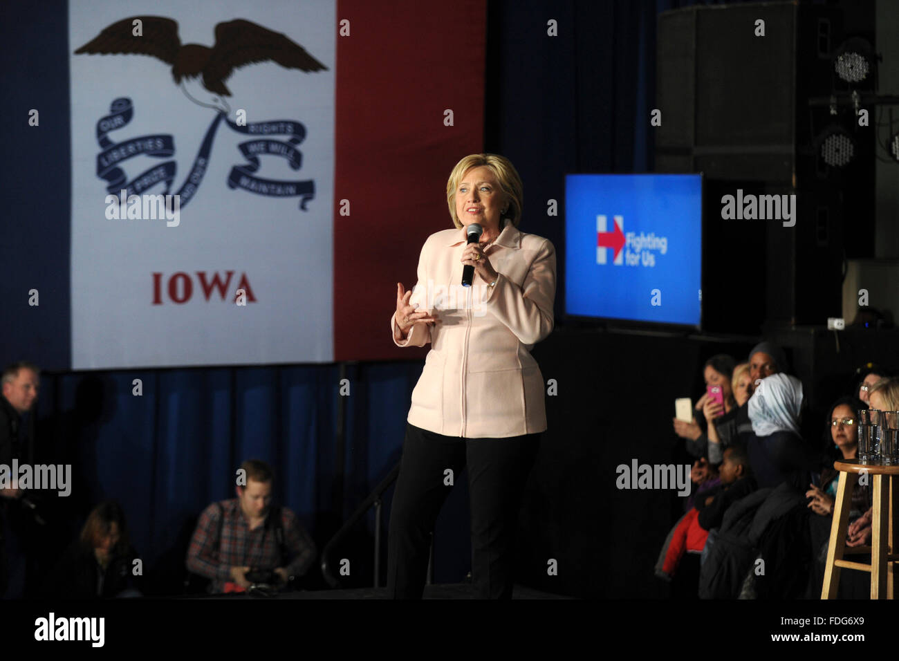 Democratic presidential candidate former Secretary of State Hillary ...