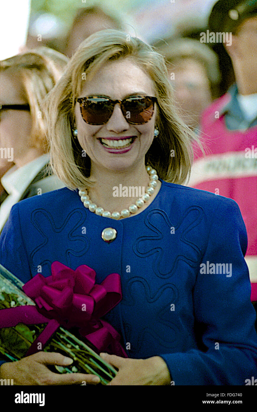 Hillary clinton sunglasses hi-res stock photography and images - Alamy