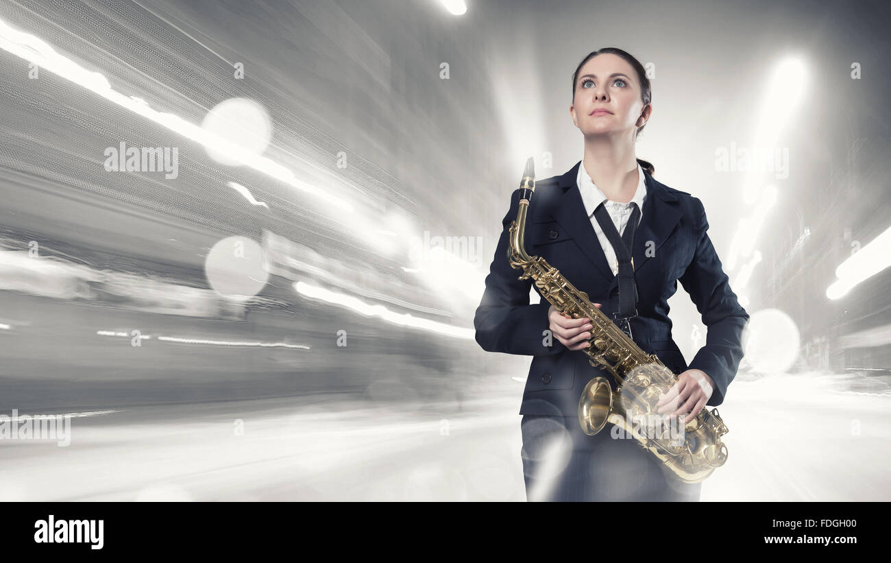 Sax pose hi-res stock photography and images - Alamy