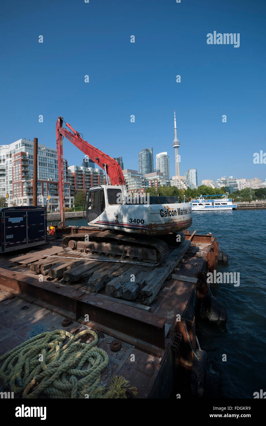 Dredging barge hi-res stock photography and images - Alamy