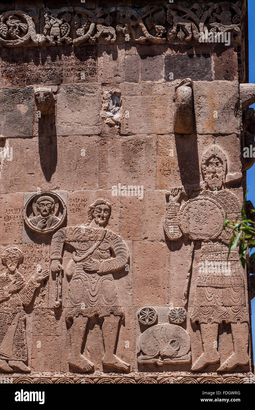 David and Goliath bas-relief in Akhtamar monastery in Van lake, Turkey ...