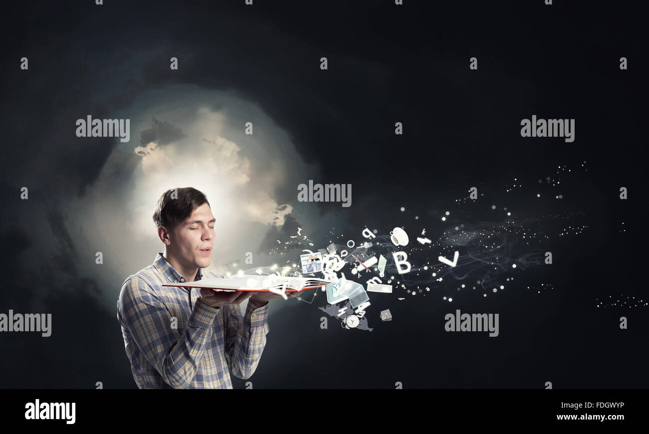 Pages blowing High Resolution Stock Photography and Images - Alamy