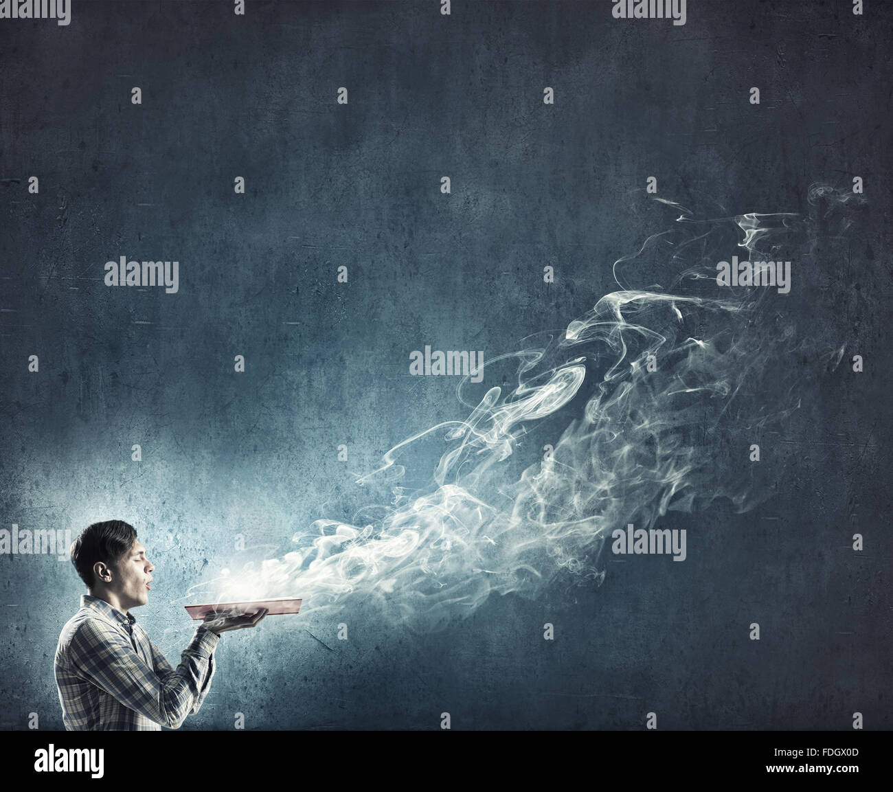 Pages blowing hi-res stock photography and images - Alamy