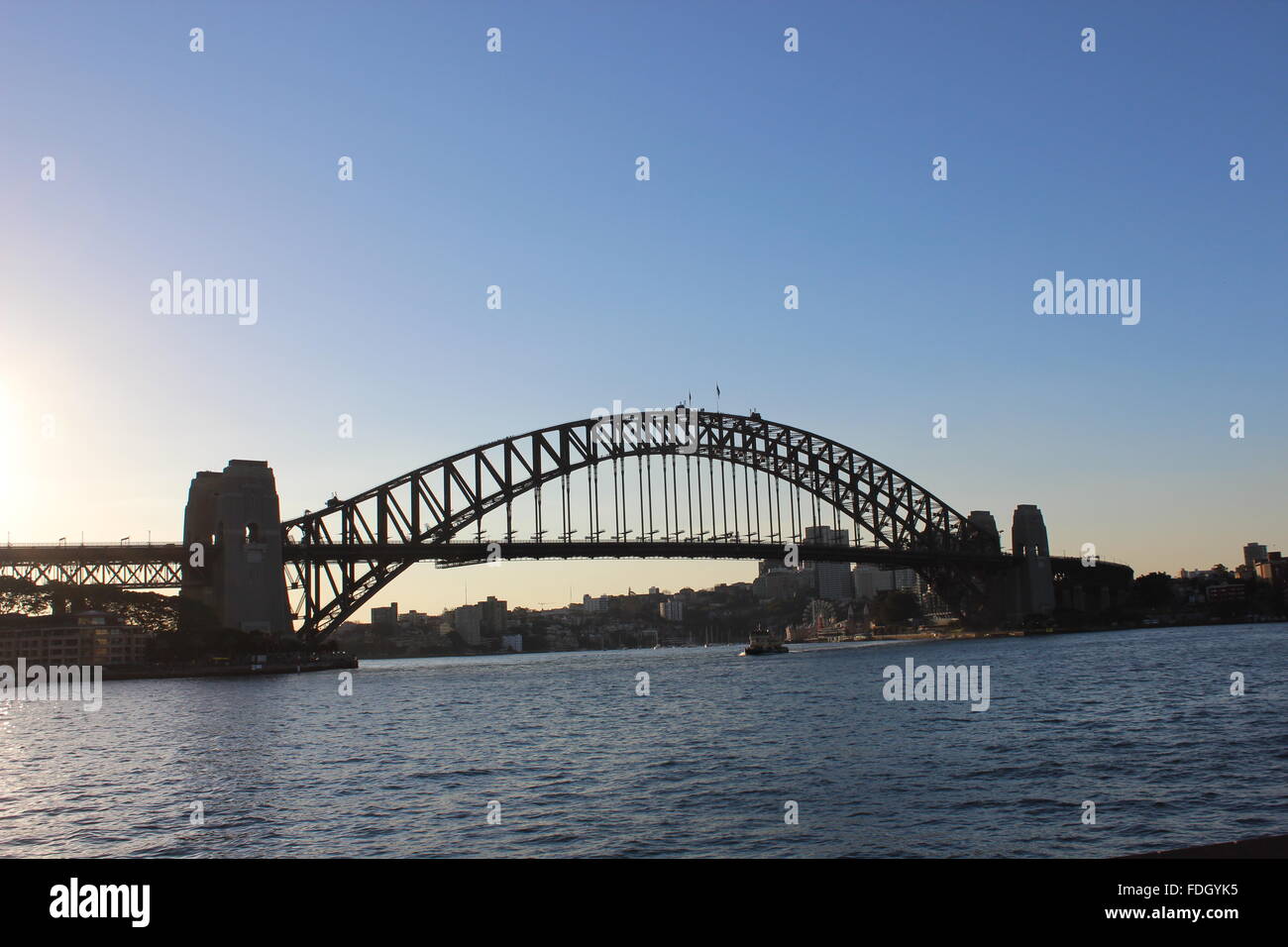 Sydney harbour bridge steel arch hi-res stock photography and images ...